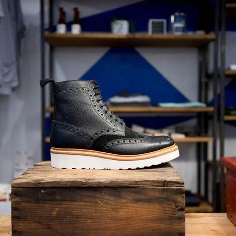 12 Eye-Catching Retail Display Ideas That Bring on the Wow Factor ...